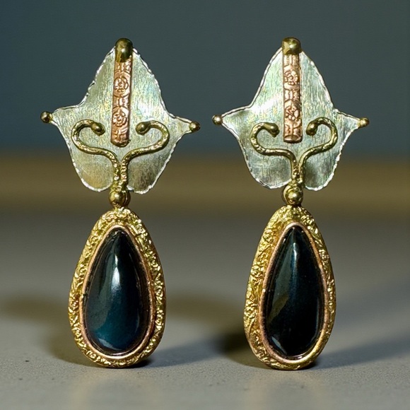 IXEL | Jewelry | Vintage Signed Ixel Multimetals Black Teardrop Clip On ...
